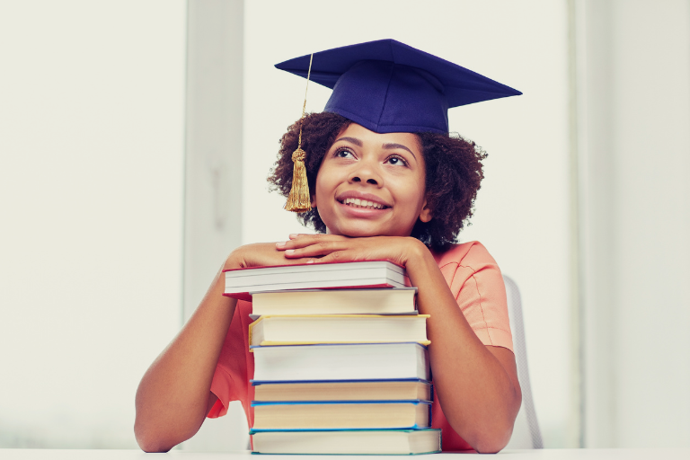 What is a bachelor in France?